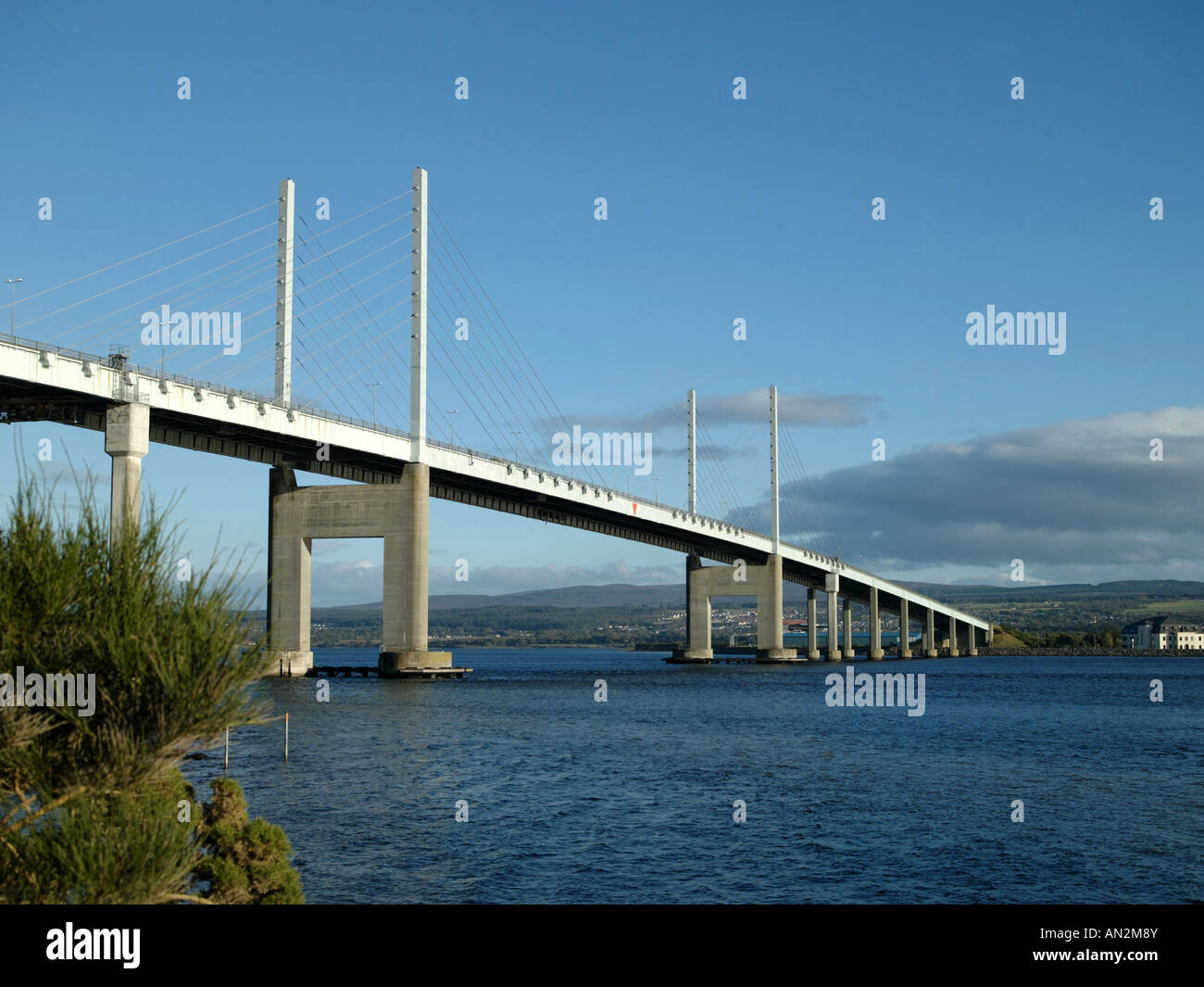 Scottish roads and transport bridge hi-res stock photography and images ...