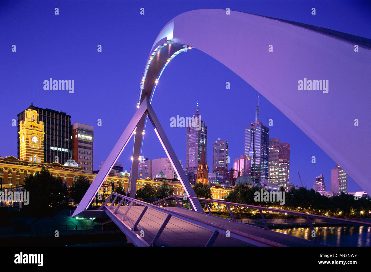 Melbourne city in victoria hi-res stock photography and images - Alamy