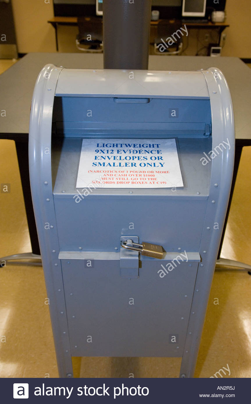 Police Locker Stock Photos & Police Locker Stock Images - Alamy
