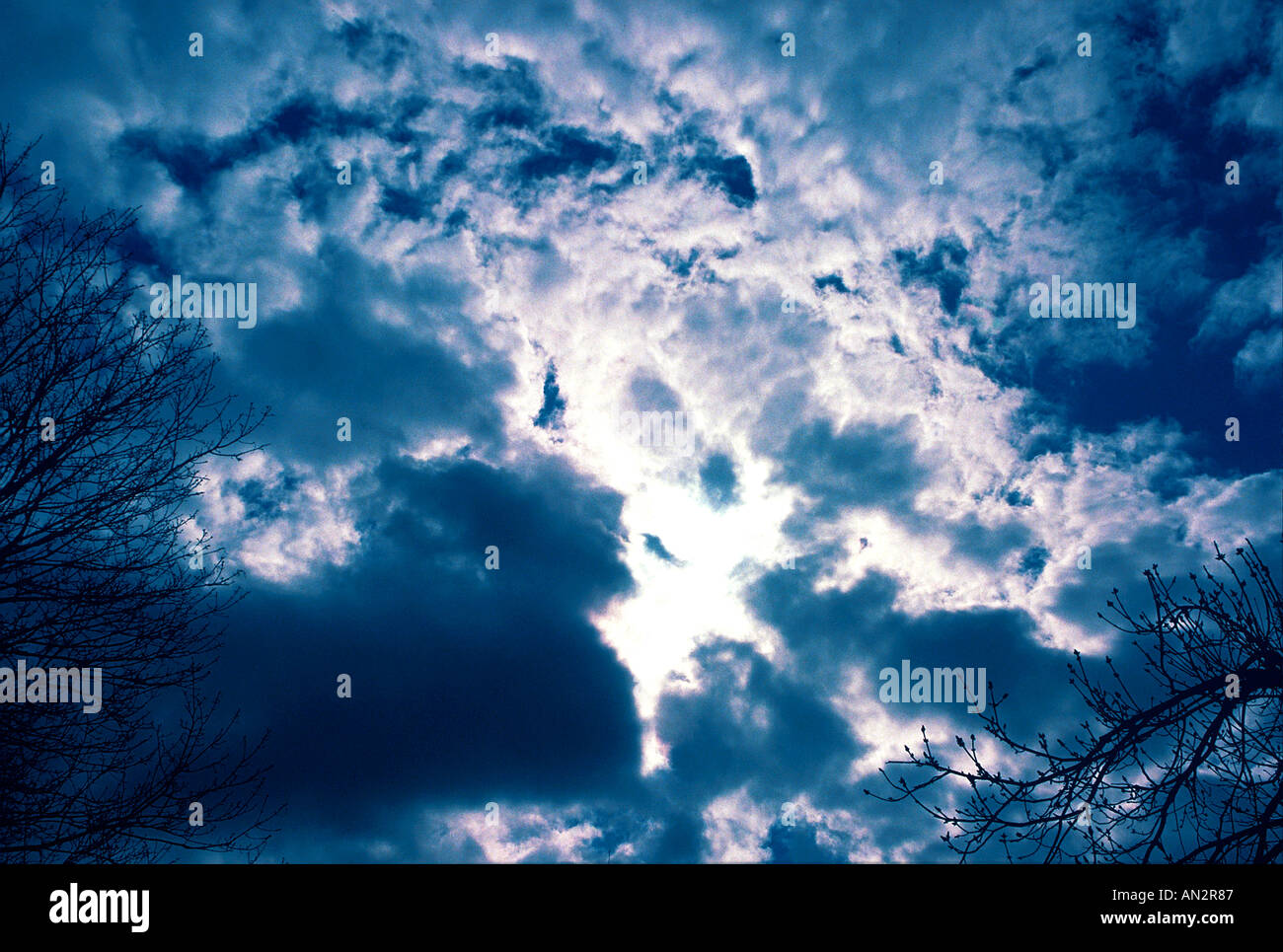 Brooding clouds hi-res stock photography and images - Alamy