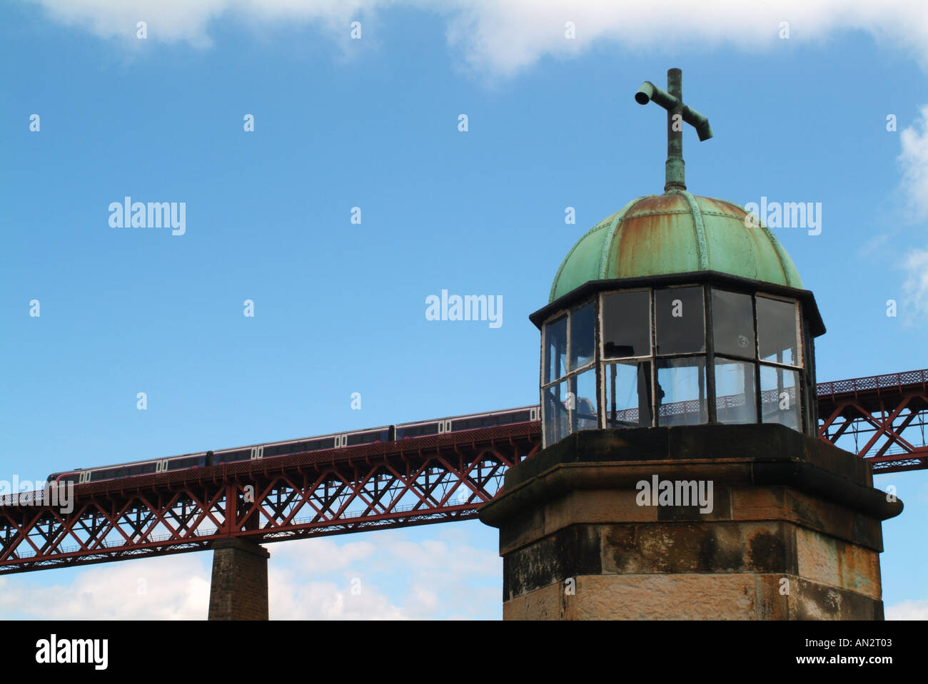 North queensferry lighthouse hi-res stock photography and images - Alamy