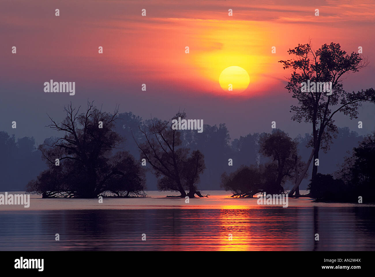 USA, Pennsylvania, Erie, Presque Isle State Park, Sunset over lake and ...