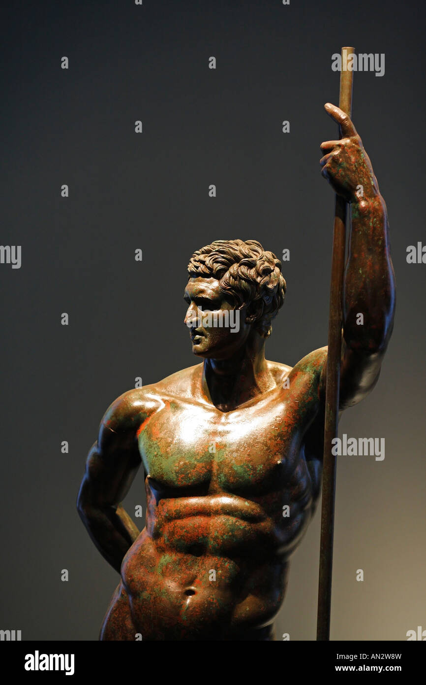 The bronze statue of a Hellenistic prince , Palazzo Massimo alle Terme ...