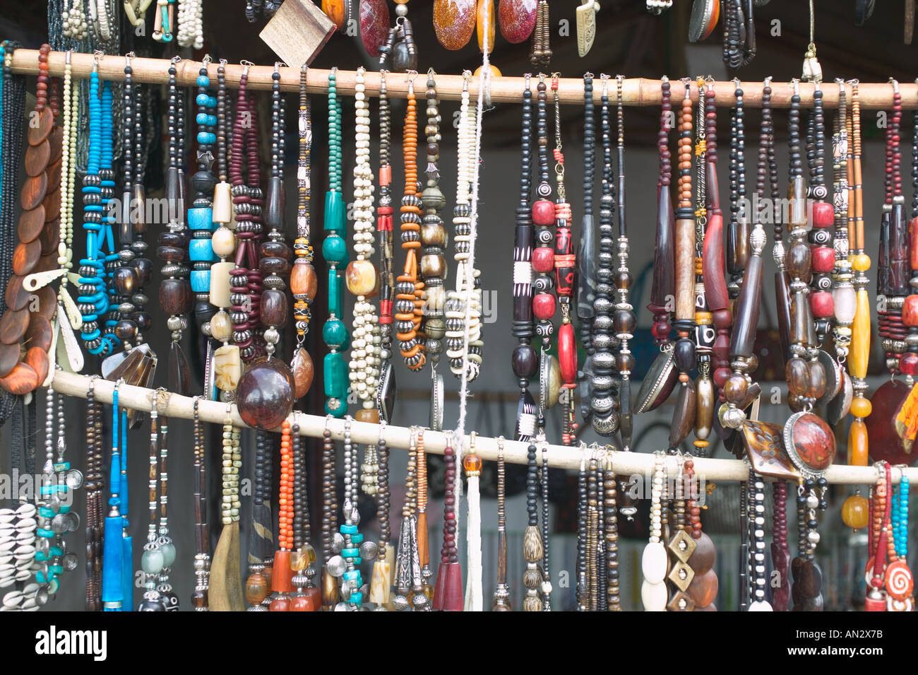 New delhi india jewelry in hi-res stock photography and images - Alamy