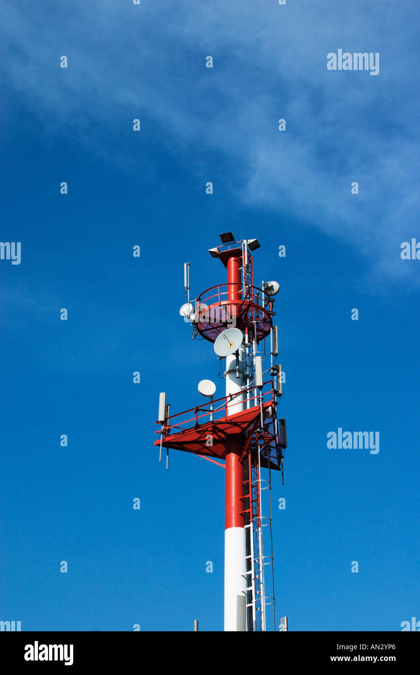 cellular phone transmitter tower Stock Photo - Alamy