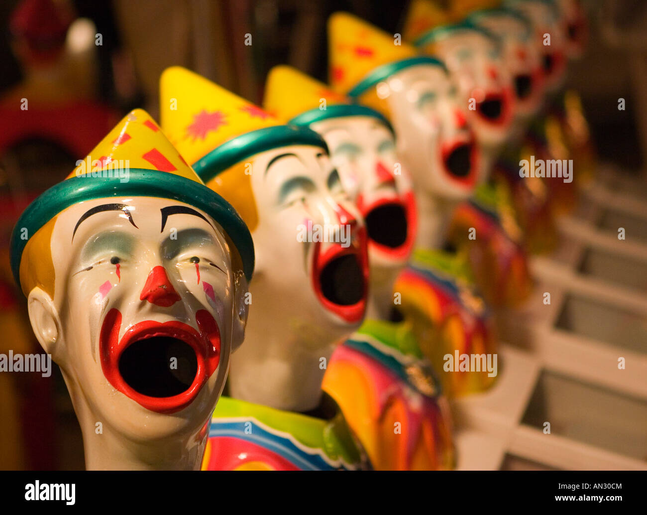 Sideshow clown game hi-res stock photography and images - Alamy