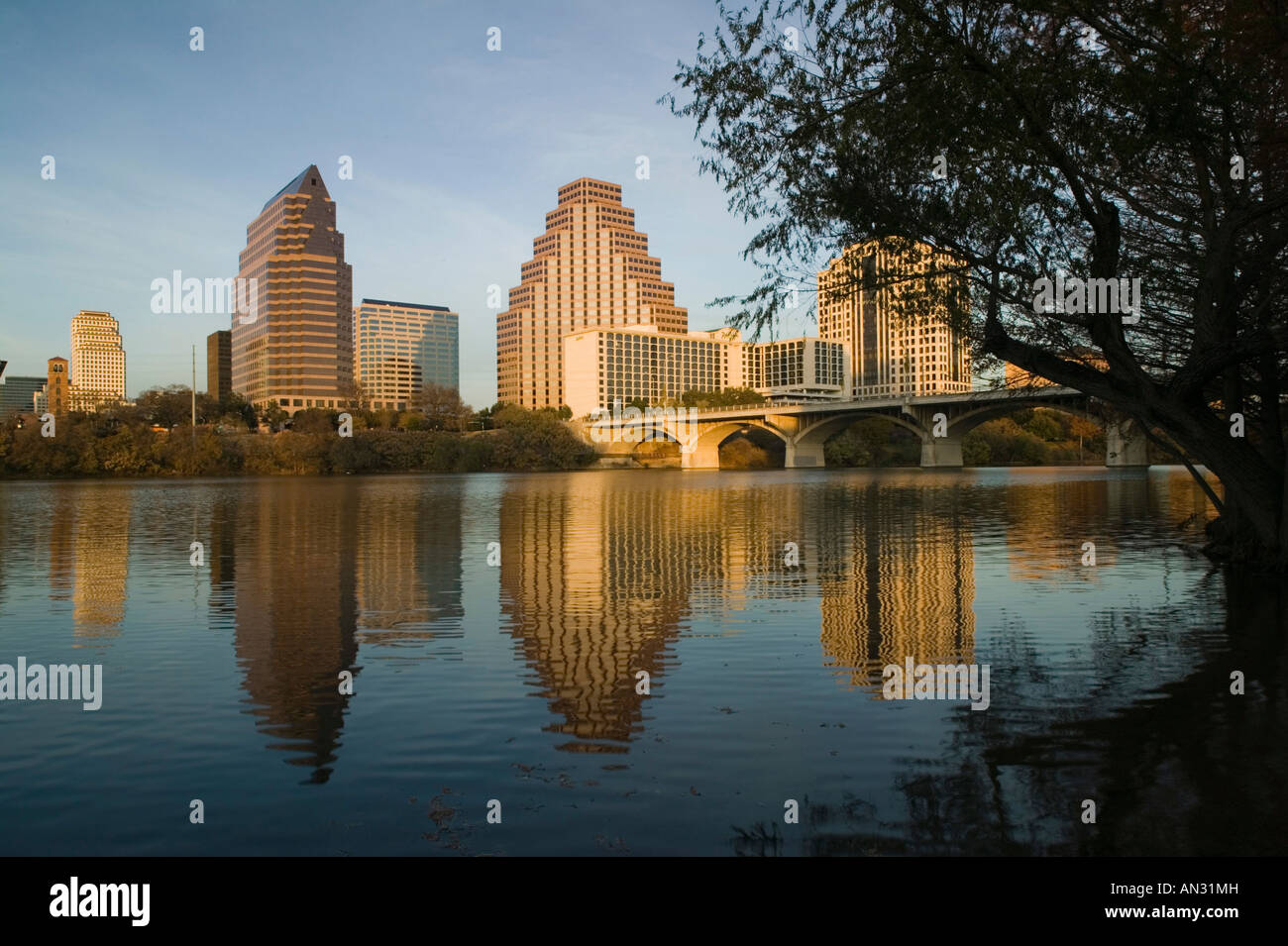 Austin skyline sunset town lake hi-res stock photography and images - Alamy