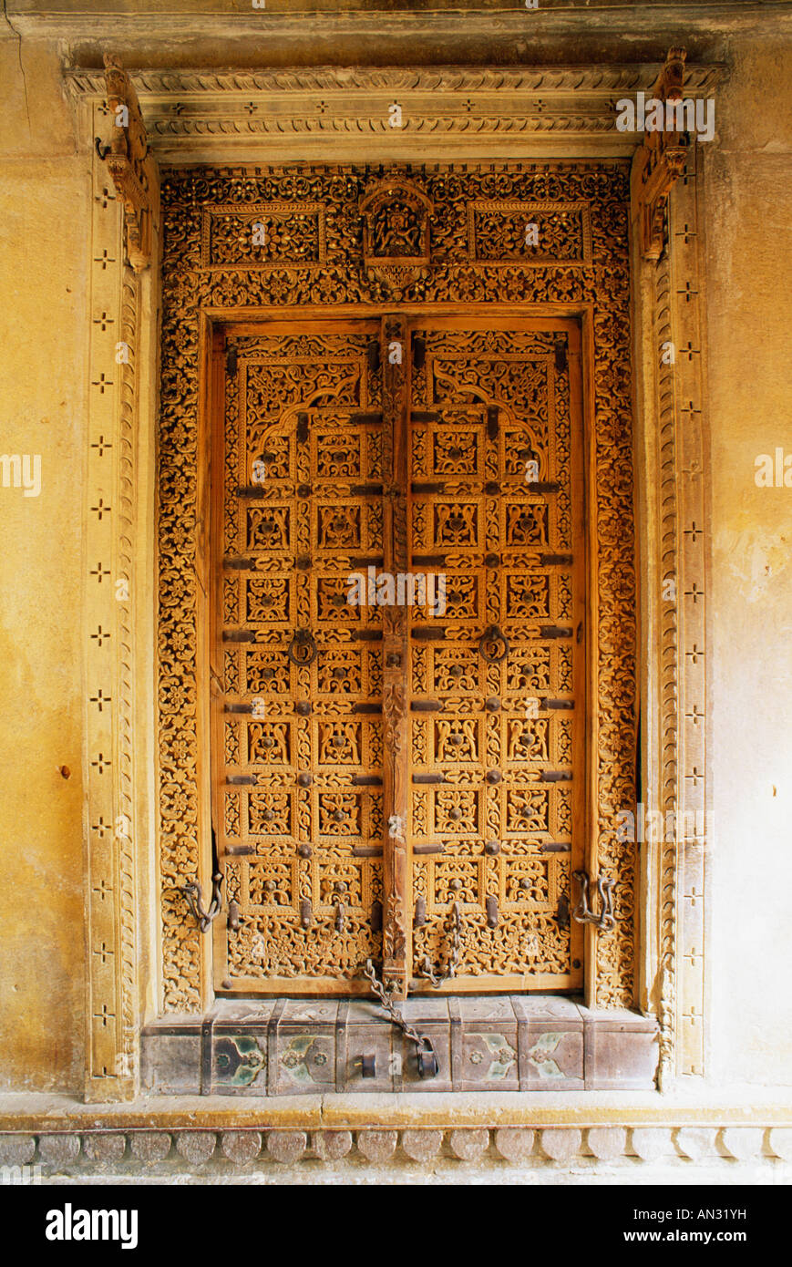 Haveli architecture details hi-res stock photography and images - Alamy