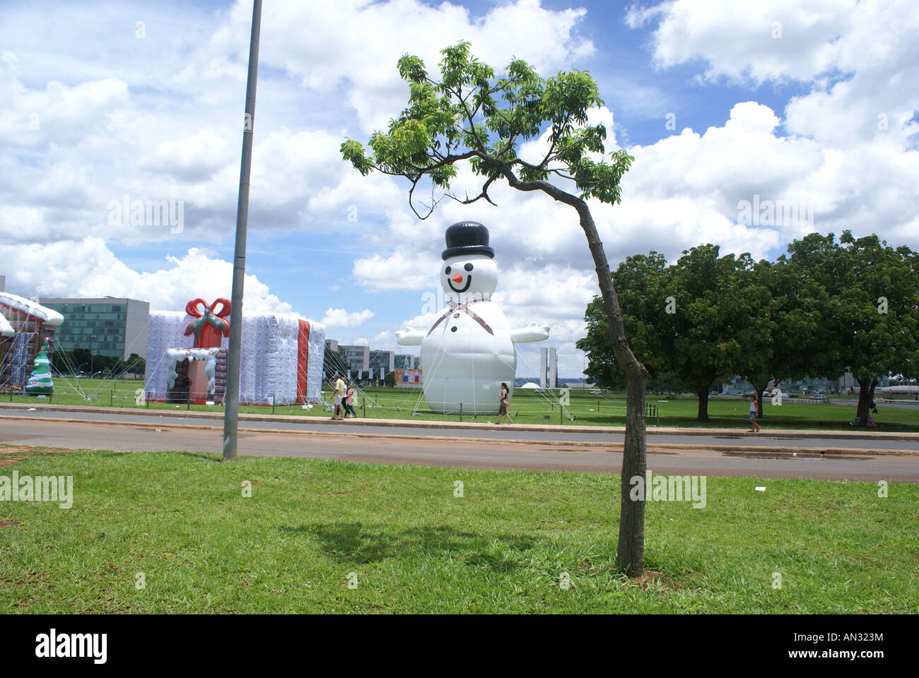 Snow man at Brasilia, Brazil Stock Photo - Alamy
