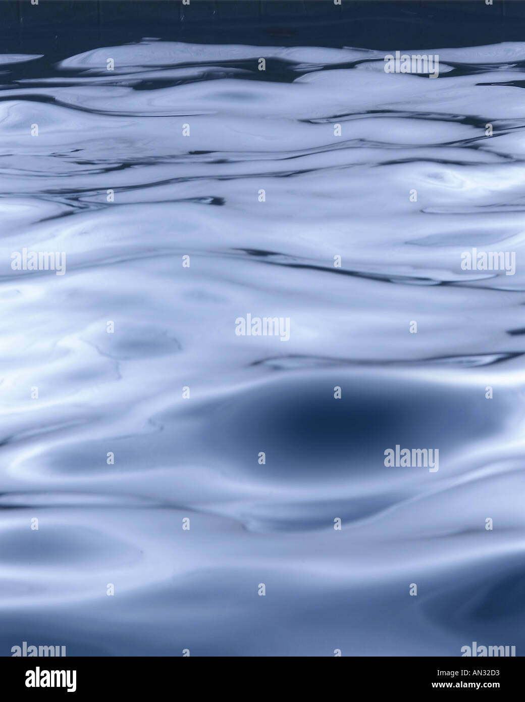 Water everywhere hi-res stock photography and images - Alamy