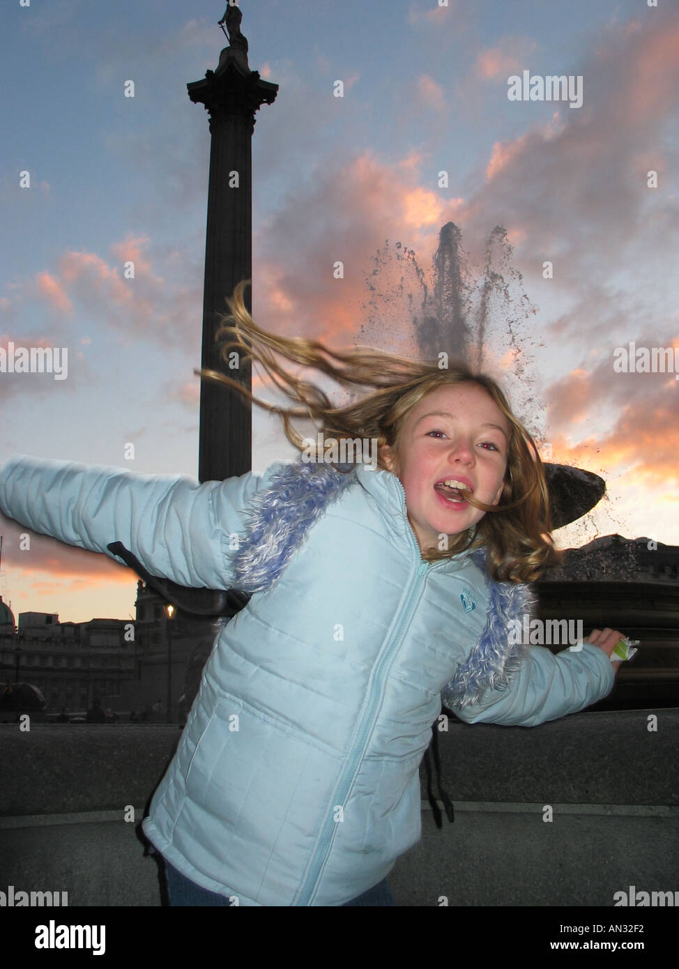 Child fountain jump uk hi-res stock photography and images - Alamy