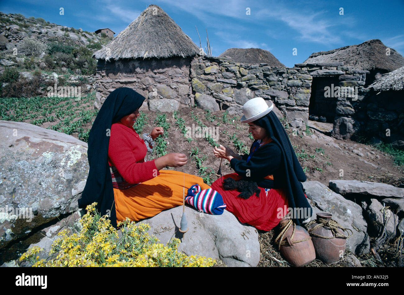 Lake Titicaca / Indian Women Wool Spinning, Taquile Island, Peru Stock ...