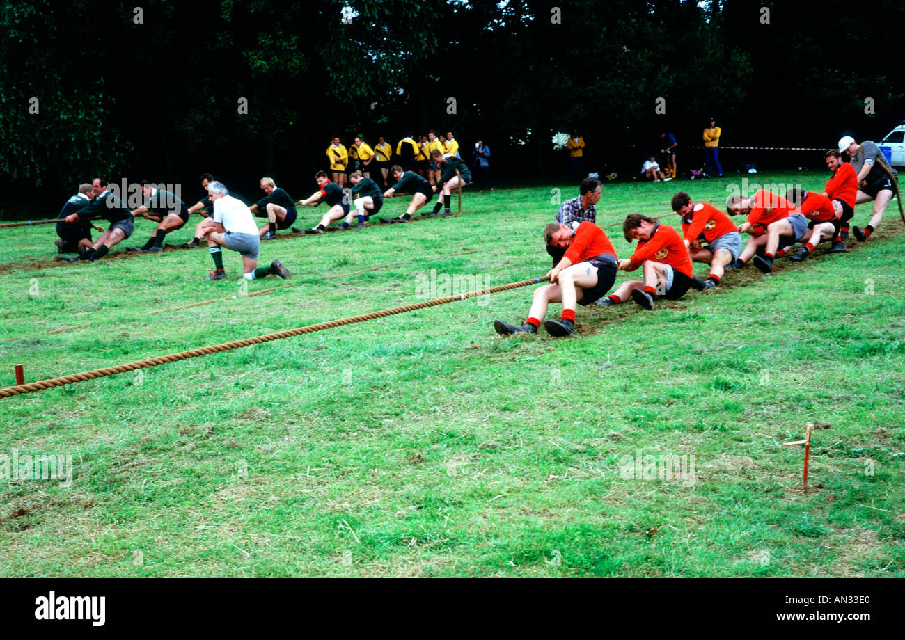 Tug of war competition Stock Photo - Alamy