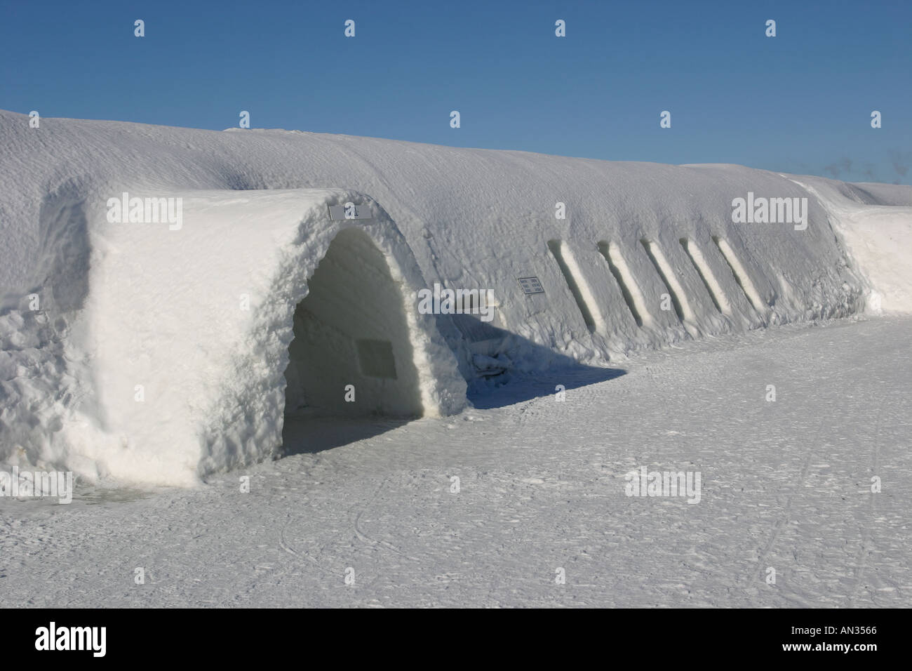 Snowcastle hi-res stock photography and images - Alamy