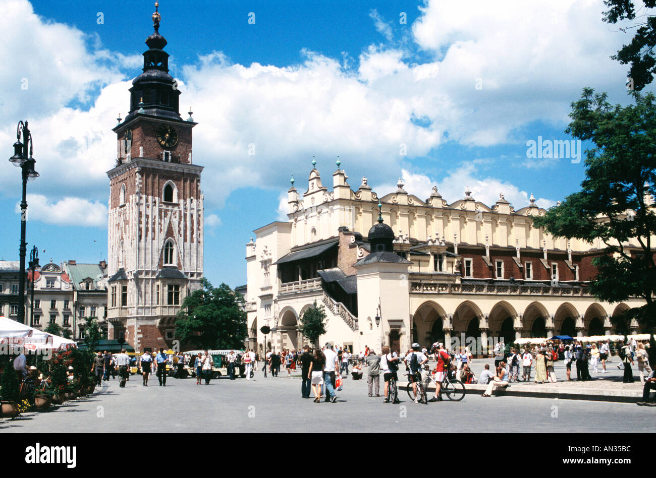 The medieval Market Square, Rynek, in Krakow's Old Town, the Town Hall ...