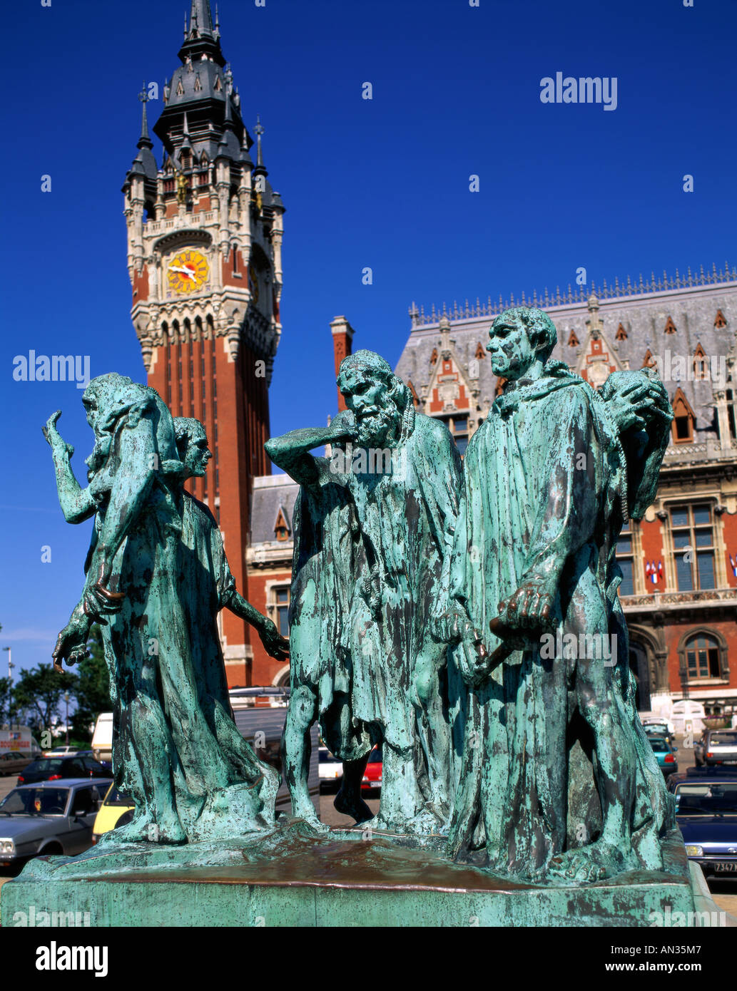 Burghers of Calais Statue & Town Hall / Sculpture by Rodin, Calais ...