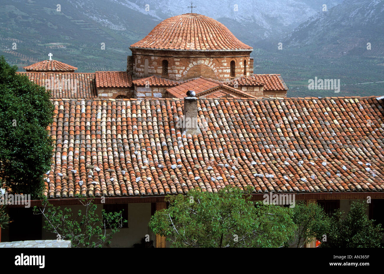 Terracotta tiled dome hi-res stock photography and images - Alamy