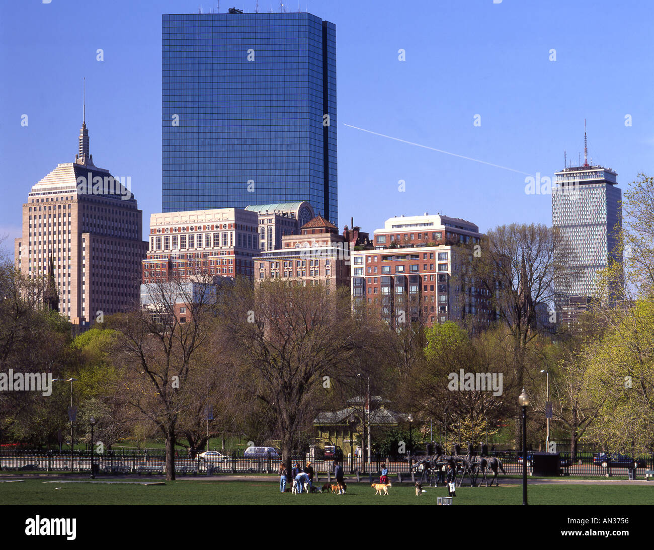 Back bay and public garden hi-res stock photography and images - Alamy