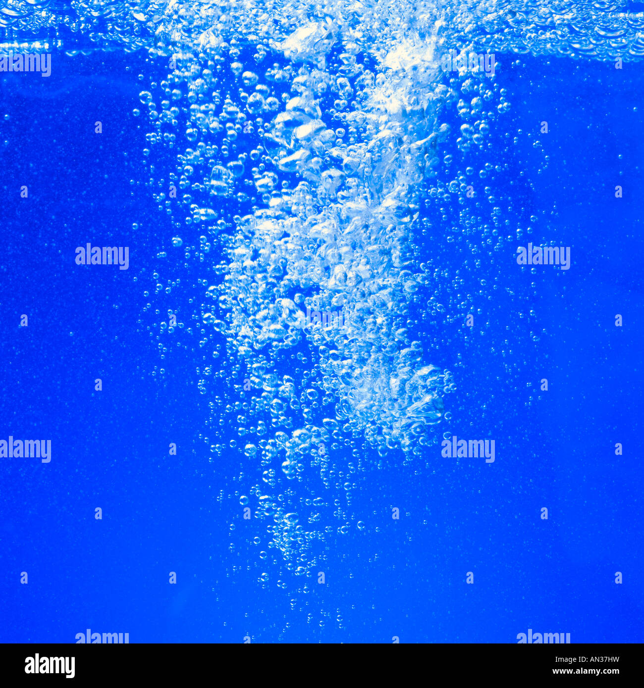 Air bubbles underwater Stock Photo - Alamy