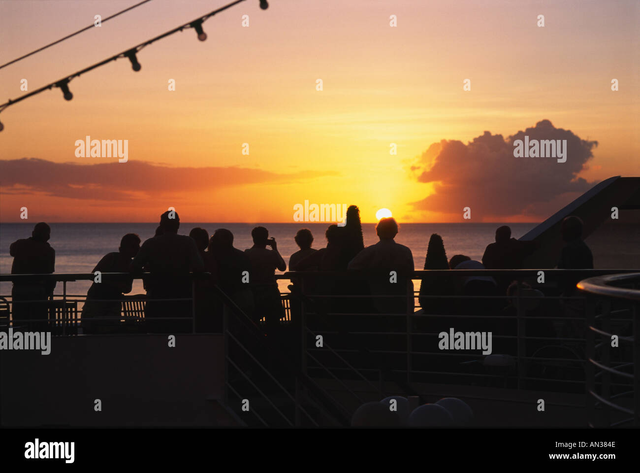 Cruise ship deck passengers hi-res stock photography and images - Alamy