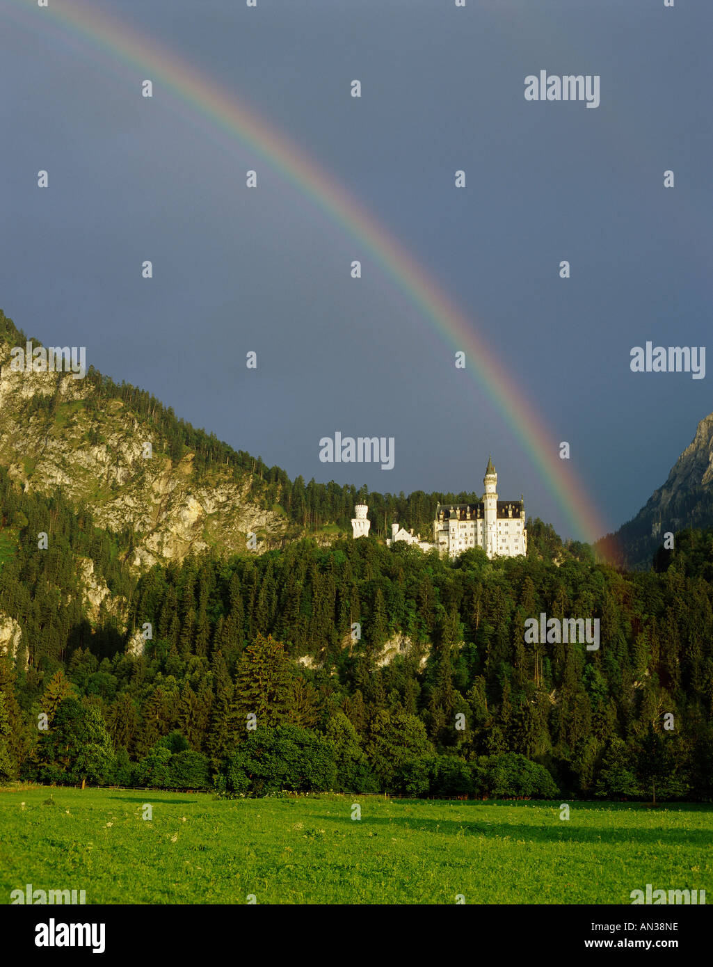 Germany castle rainbow neuschwanstein hi-res stock photography and ...