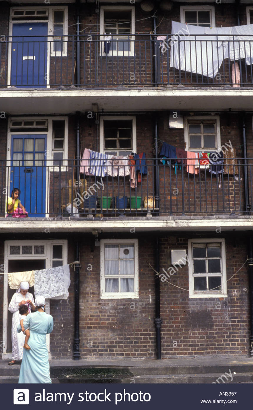 Tower Hamlets Council Estate High Resolution Stock Photography and ...