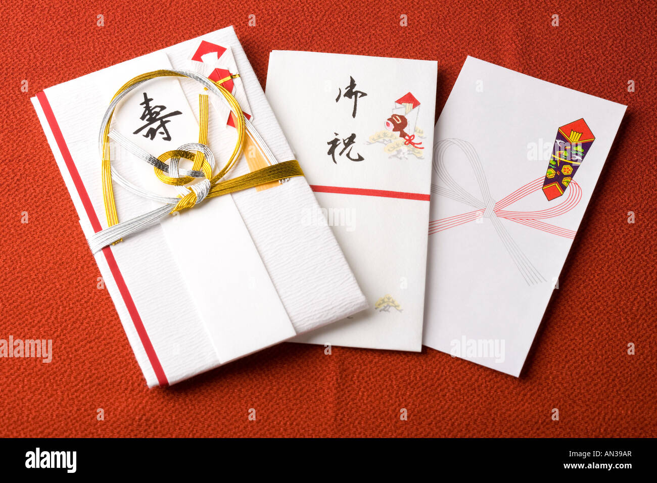 Japanese envelope hi-res stock photography and images - Alamy