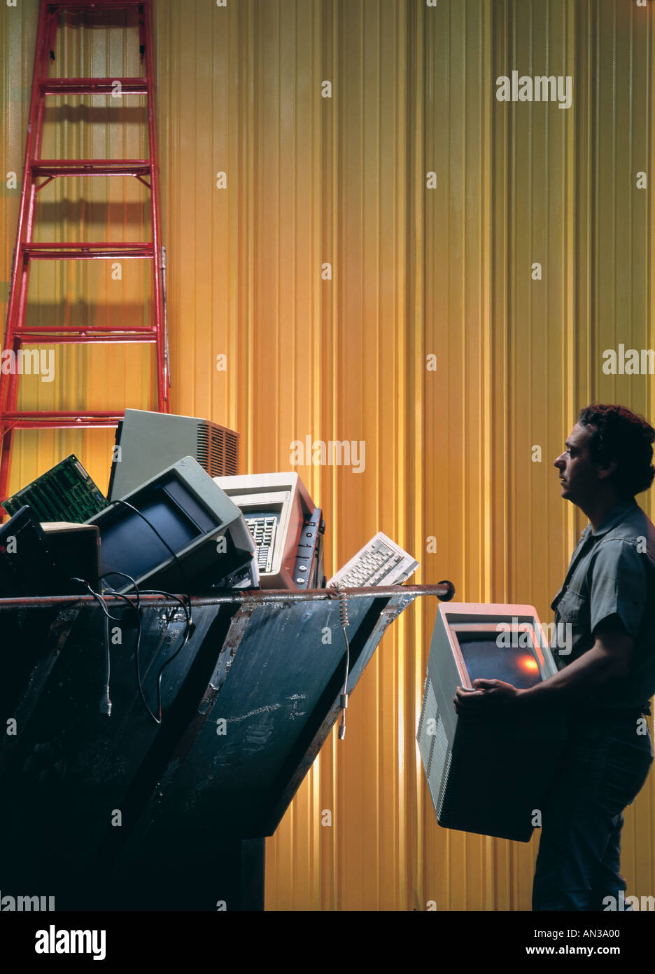 Obsolete computers hi-res stock photography and images - Alamy