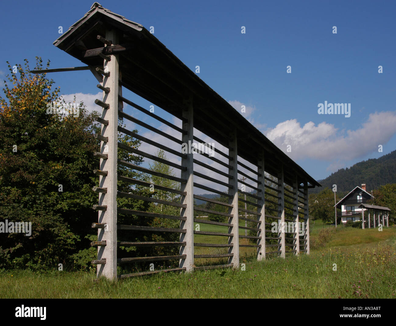 Slovenian kozolec hi-res stock photography and images - Alamy