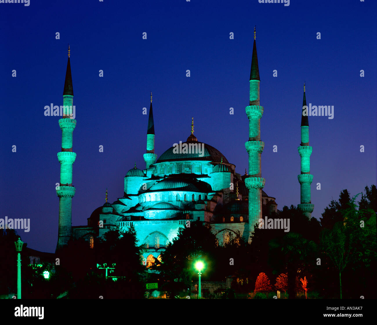 Blue Mosque / Night View, Istanbul, Turkey Stock Photo - Alamy