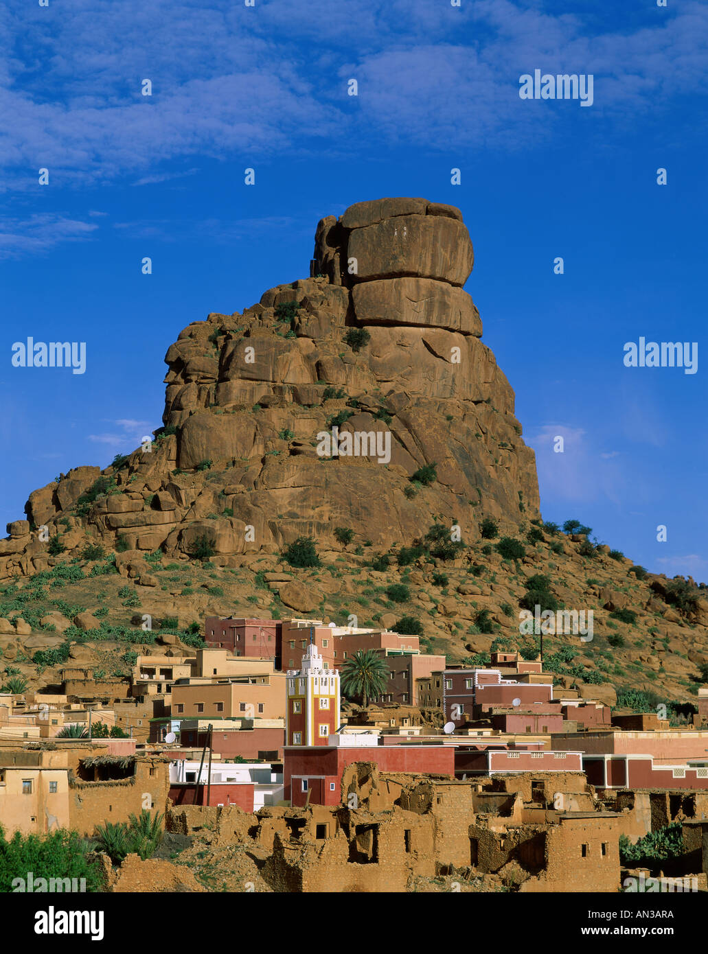 Tafraoute town hi-res stock photography and images - Alamy