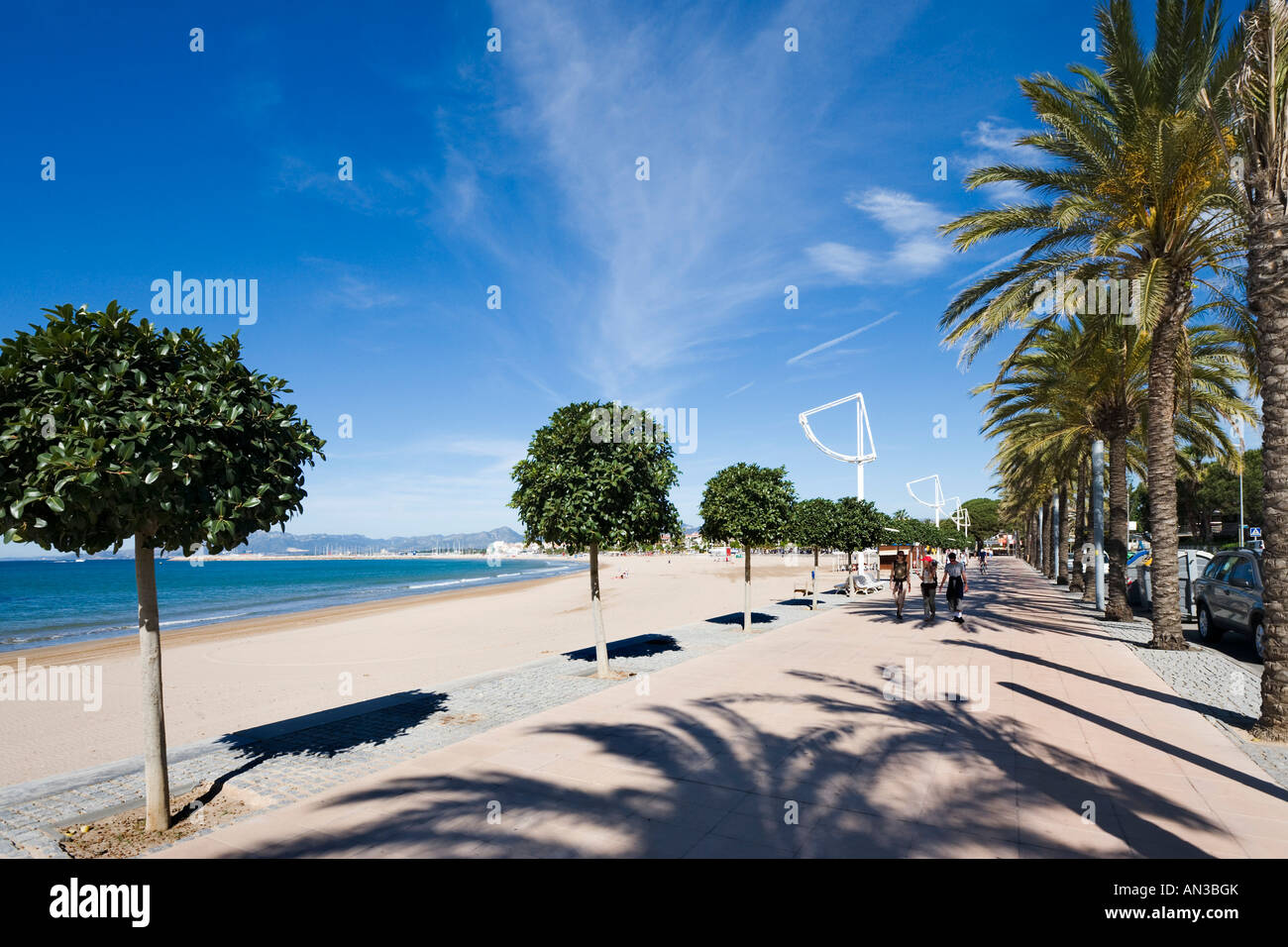 Cambrils beach hi-res stock photography and images - Alamy