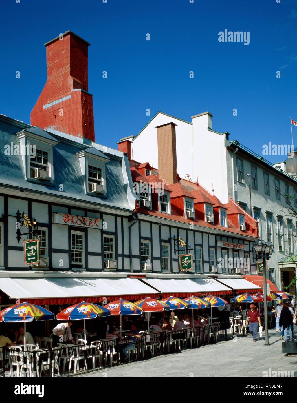 Outdoor cafes quebec city quebec hi-res stock photography and images ...
