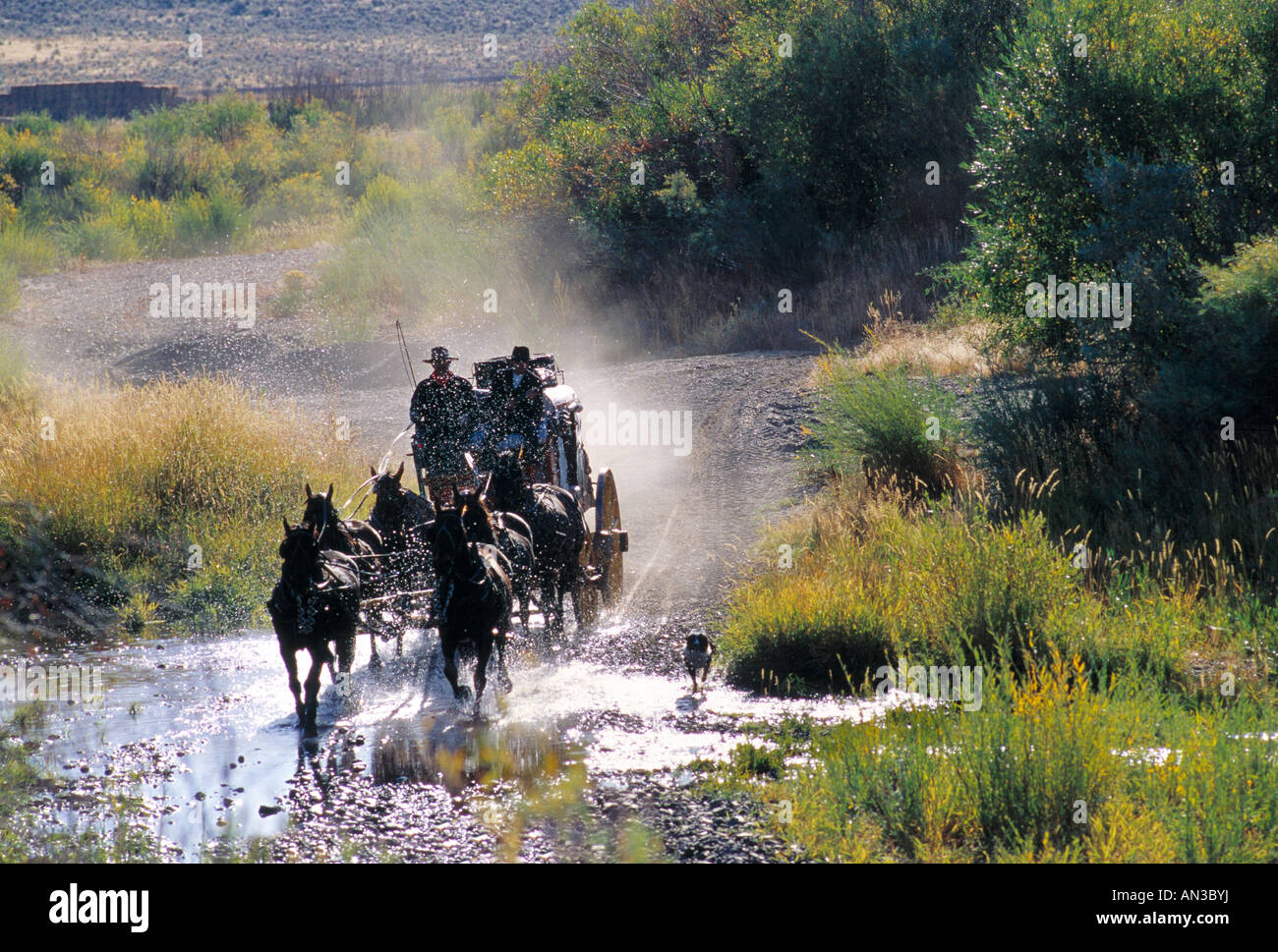 Overland stage hi-res stock photography and images - Alamy