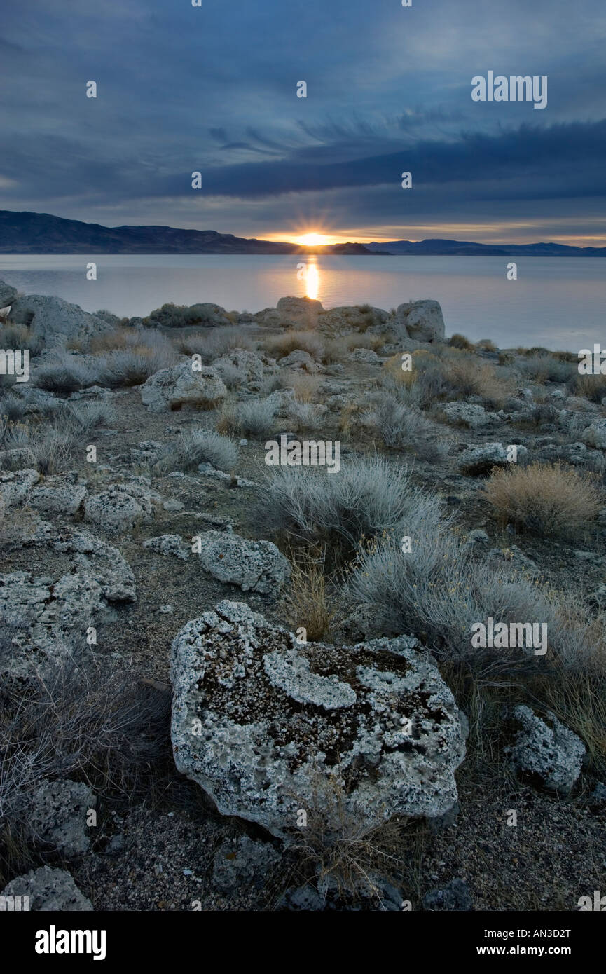 Pyramid Lake in Nevada Stock Photo - Alamy