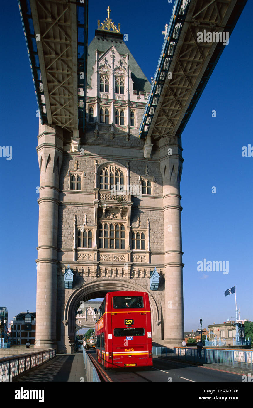 Tower Bridge & Doubledecker Bus, London, England Stock Photo - Alamy