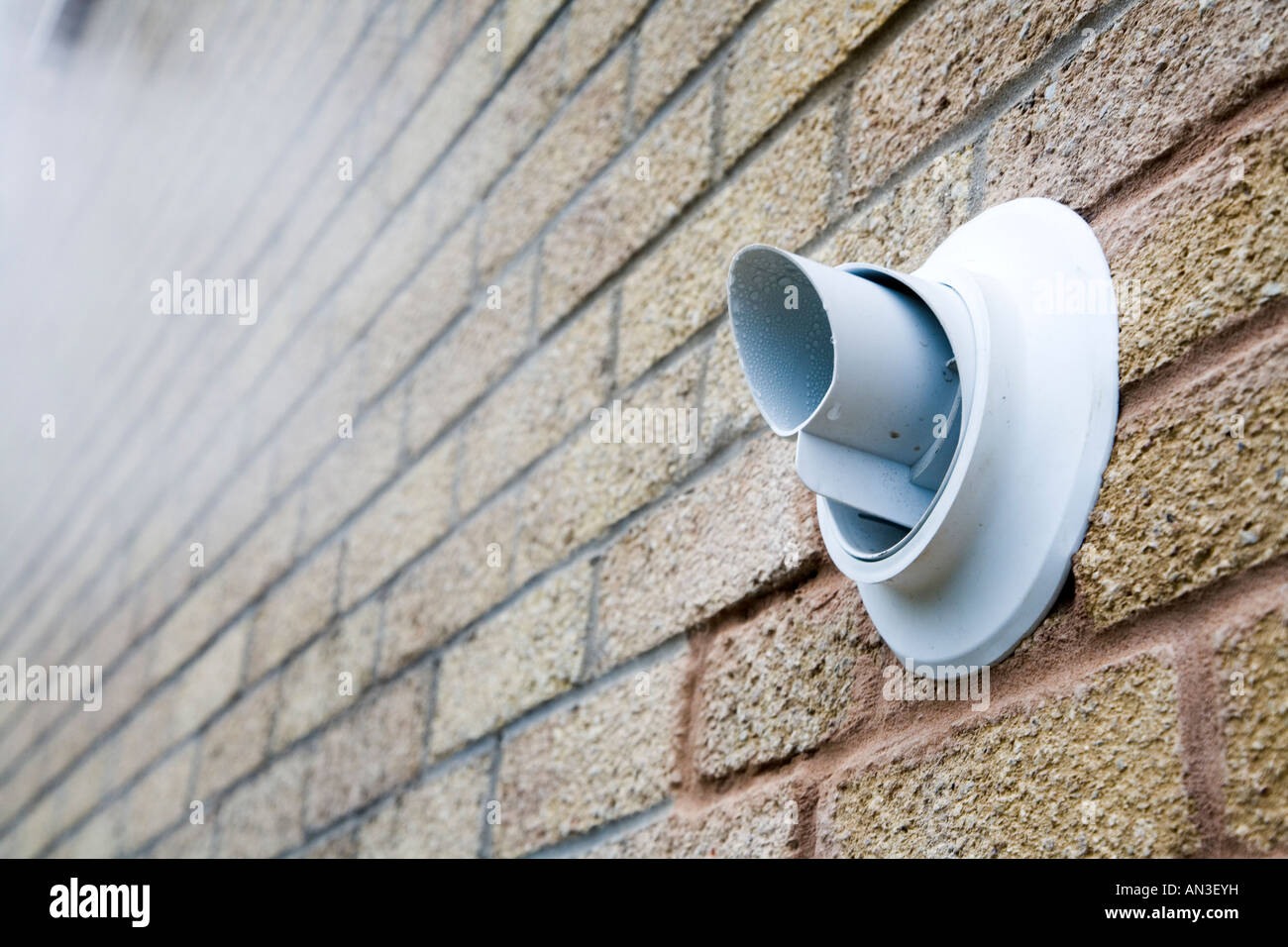 Condensation system hi-res stock photography and images - Alamy