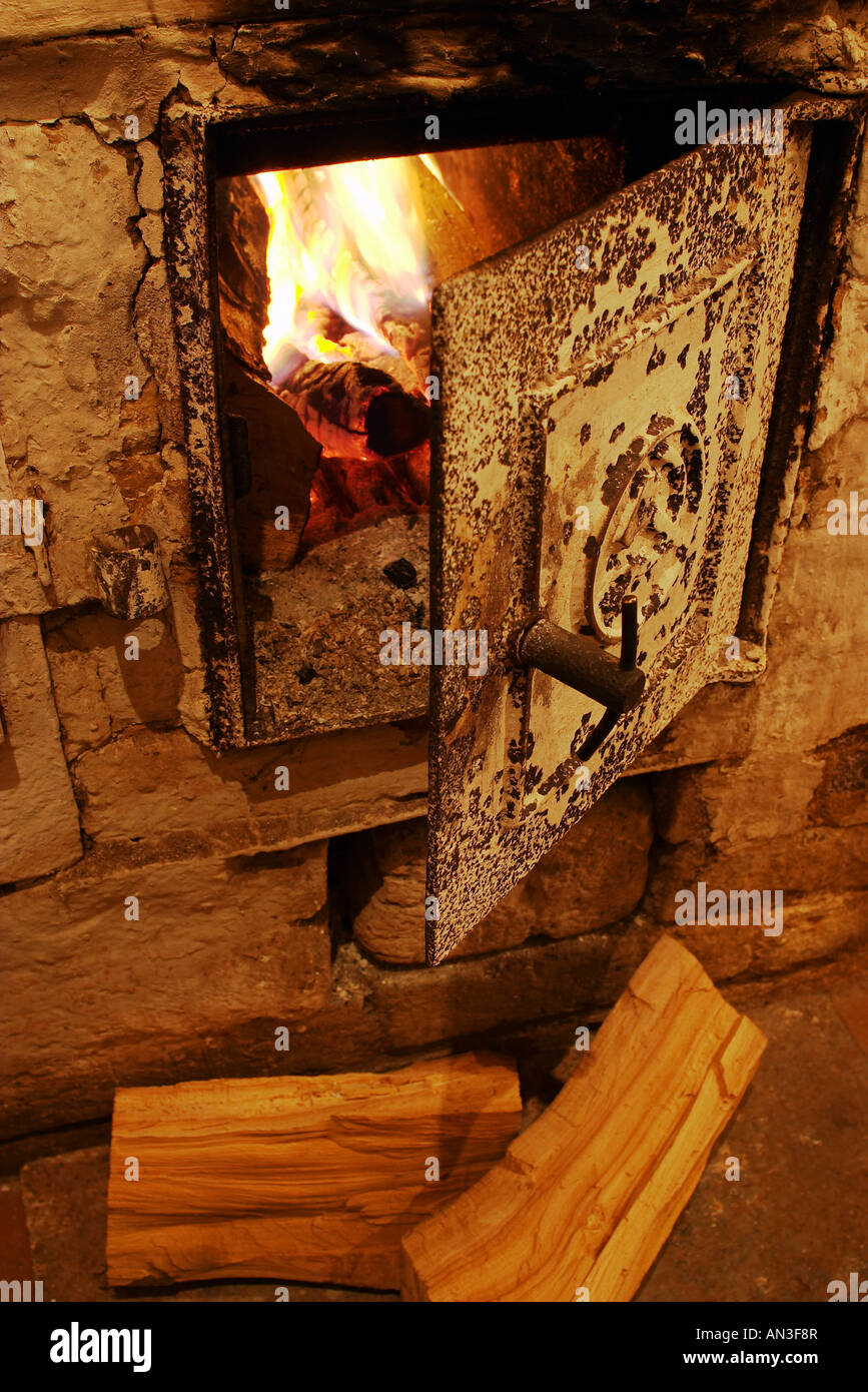 Russian stove close up hi-res stock photography and images - Alamy