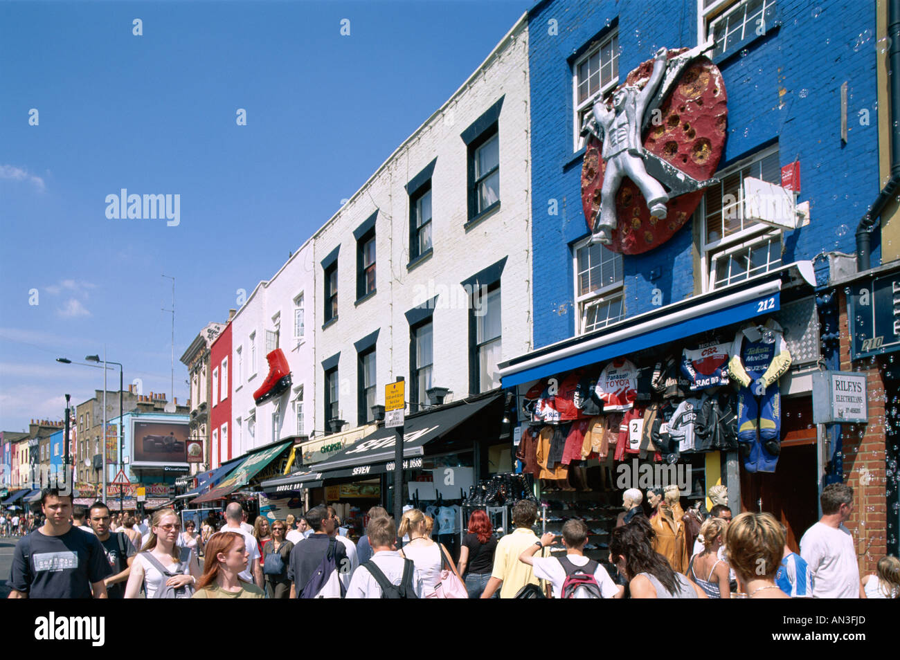 Camden Town / Camden High Street, London, England Stock Photo - Alamy