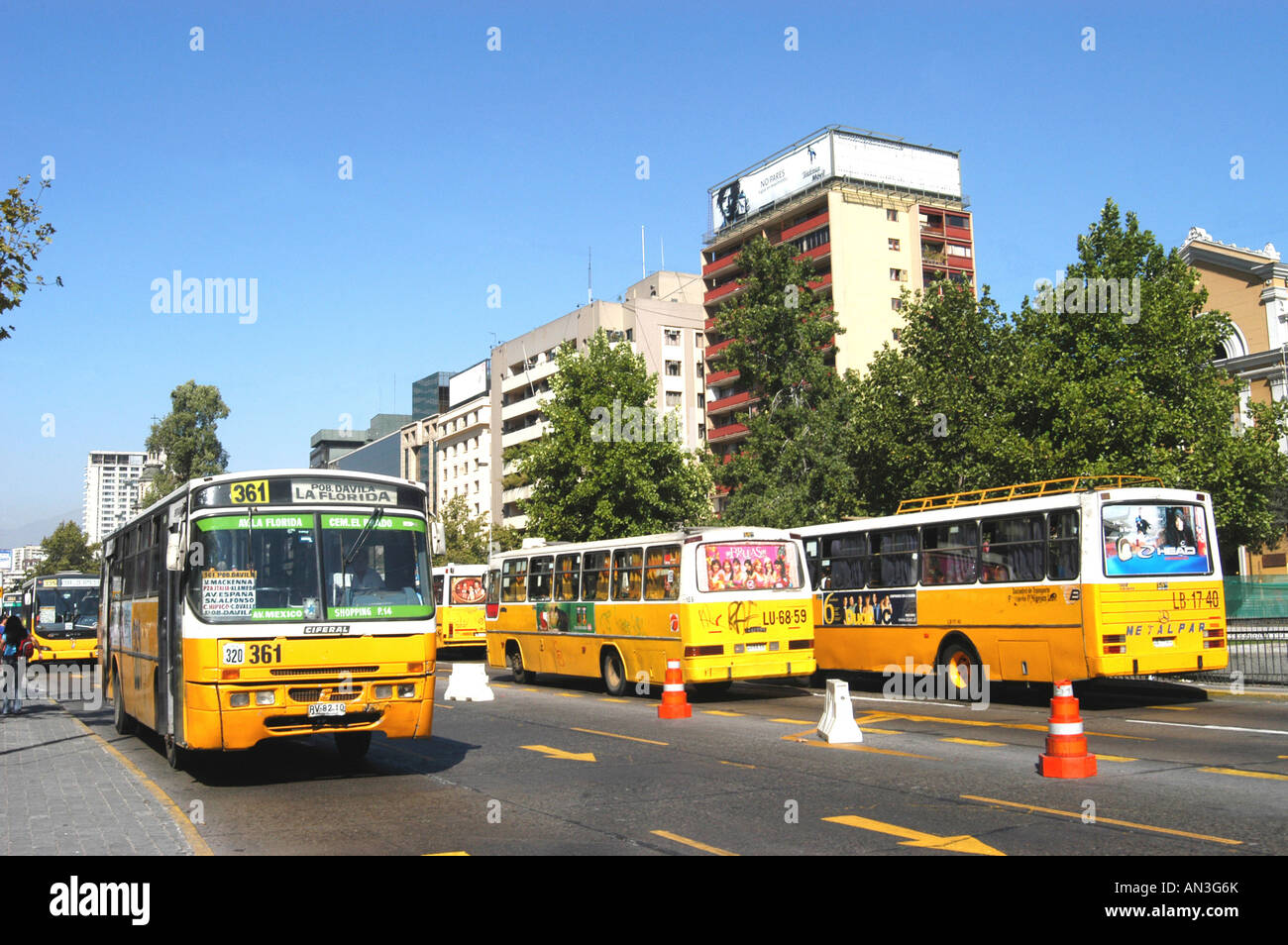 Street scene, Santiago, Chile Stock Photo - Alamy