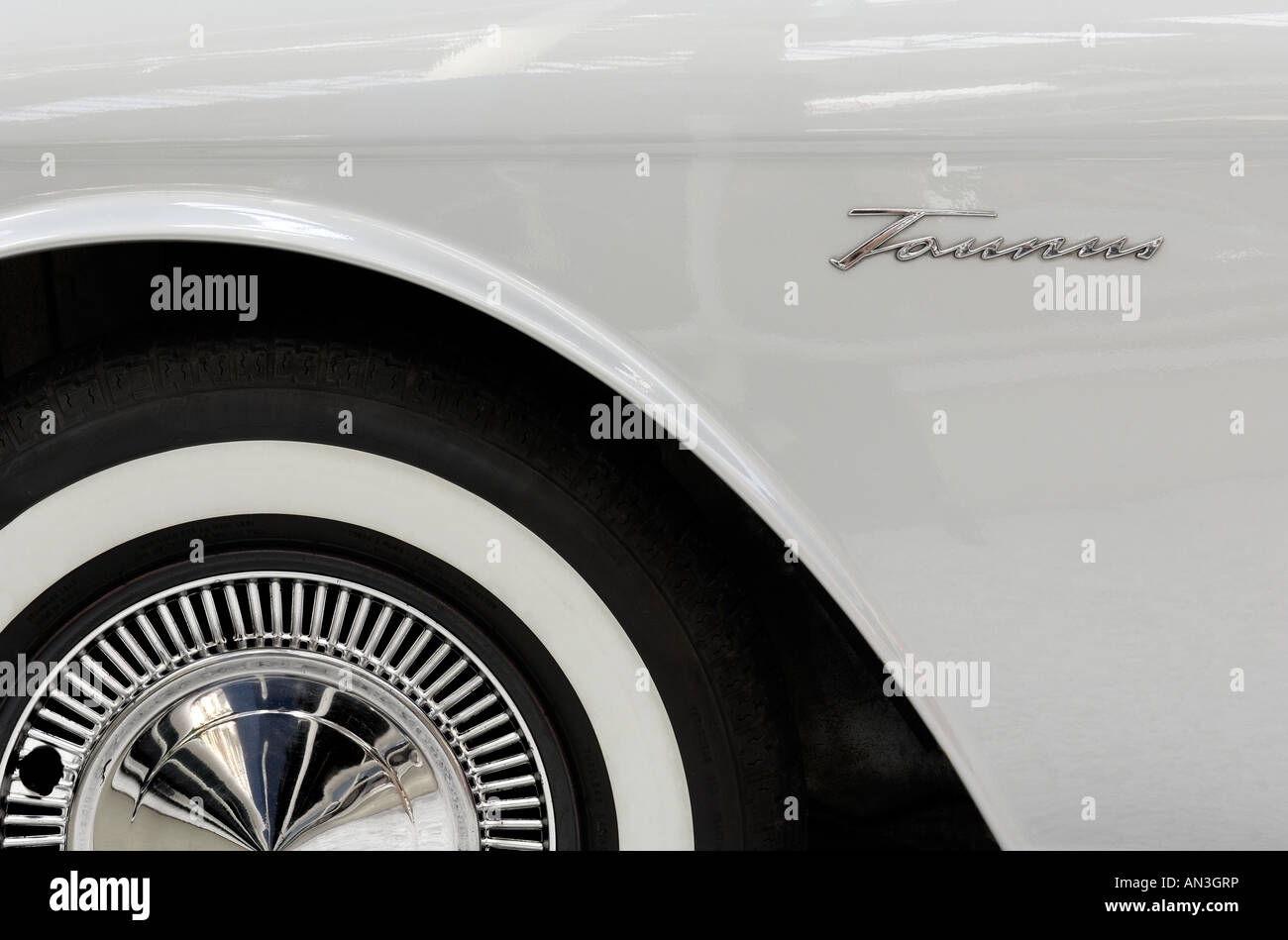 Fender of a vintage car Stock Photo - Alamy