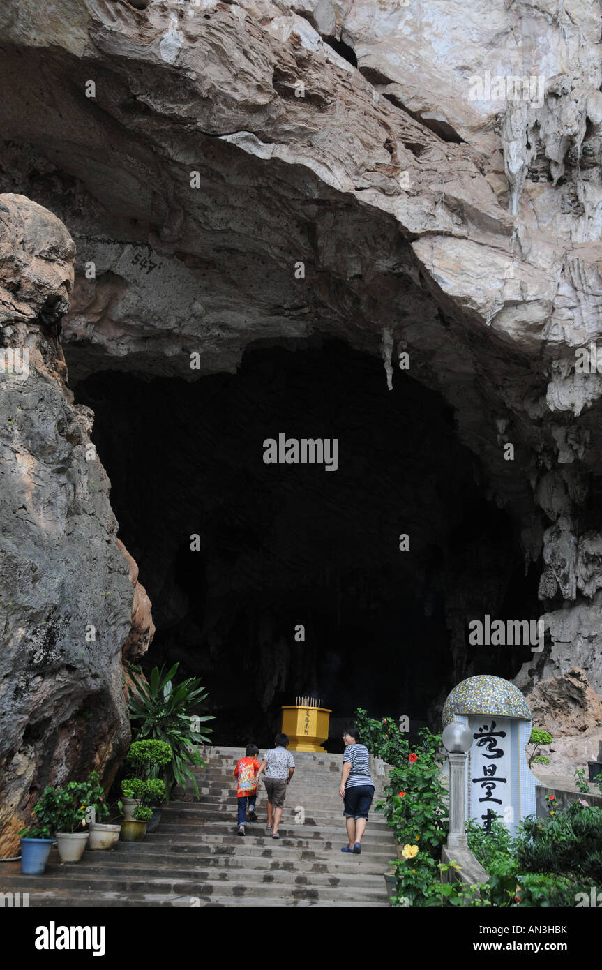Entrance to a cave in Ipoh, Perak Stock Photo - Alamy