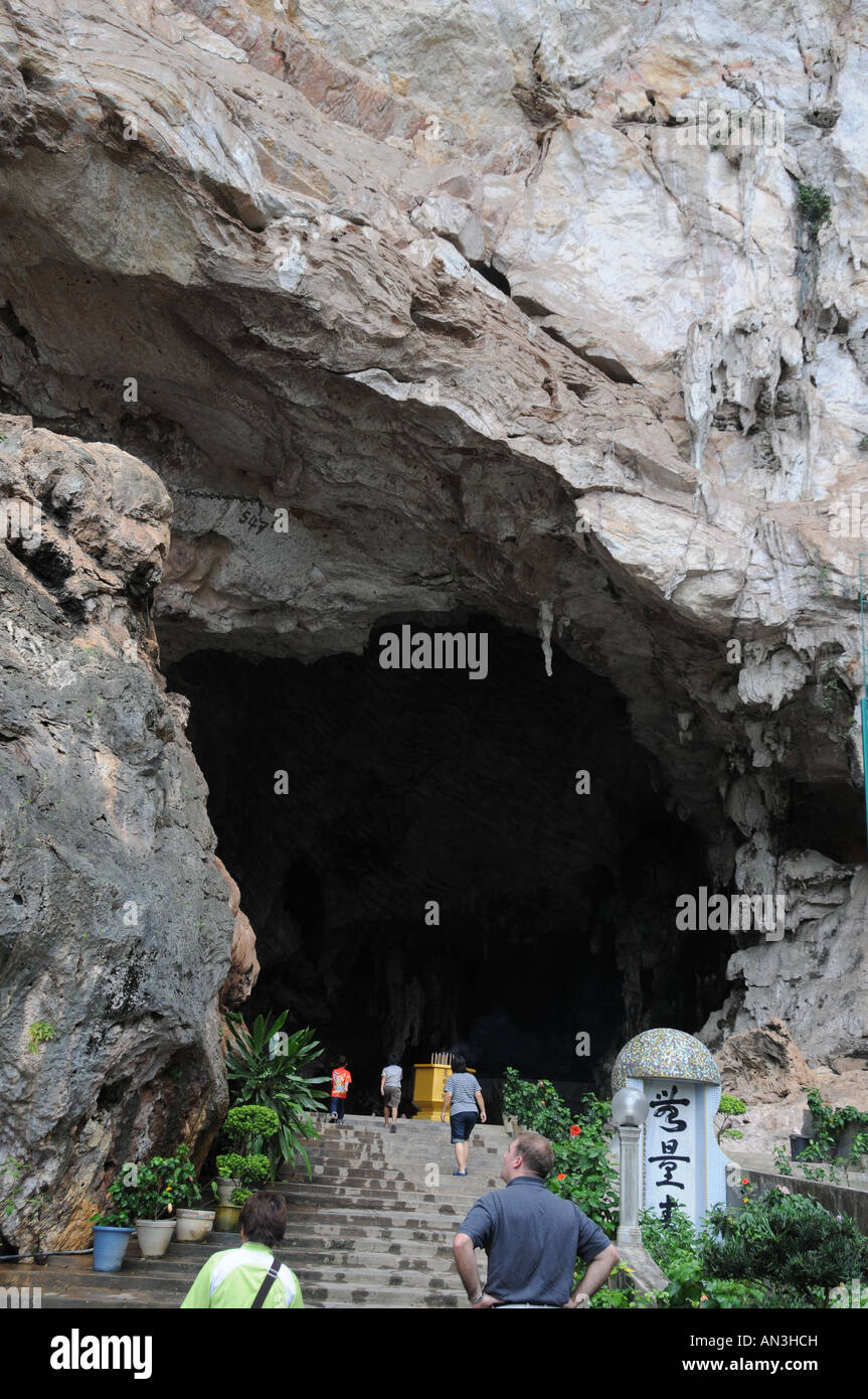 Entrance to cave in Ipoh, Perak Stock Photo - Alamy