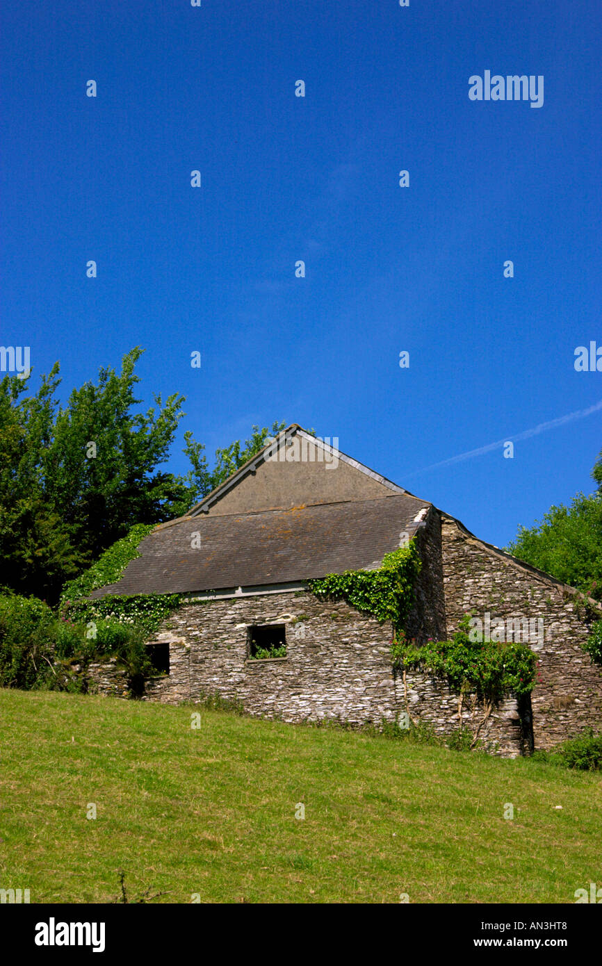 Old stone barn Devon UK Stock Photo - Alamy