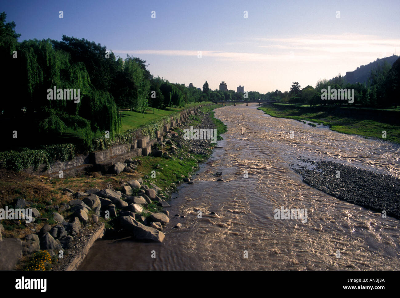Rio mapocho river hi-res stock photography and images - Alamy