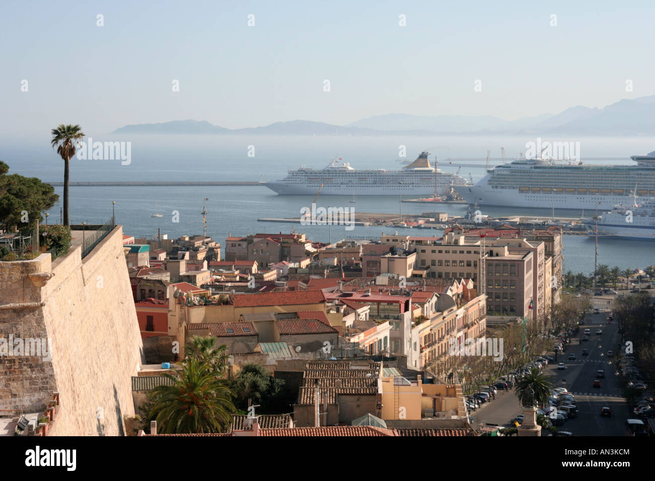 Cagliari cruise port hi-res stock photography and images - Alamy