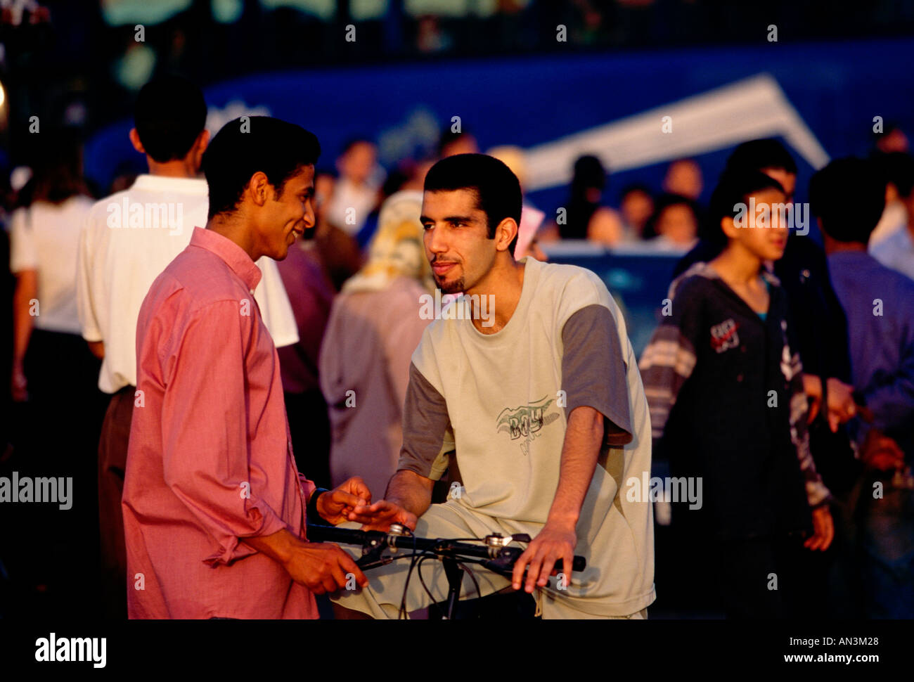 Moroccans Talking High Resolution Stock Photography and Images - Alamy