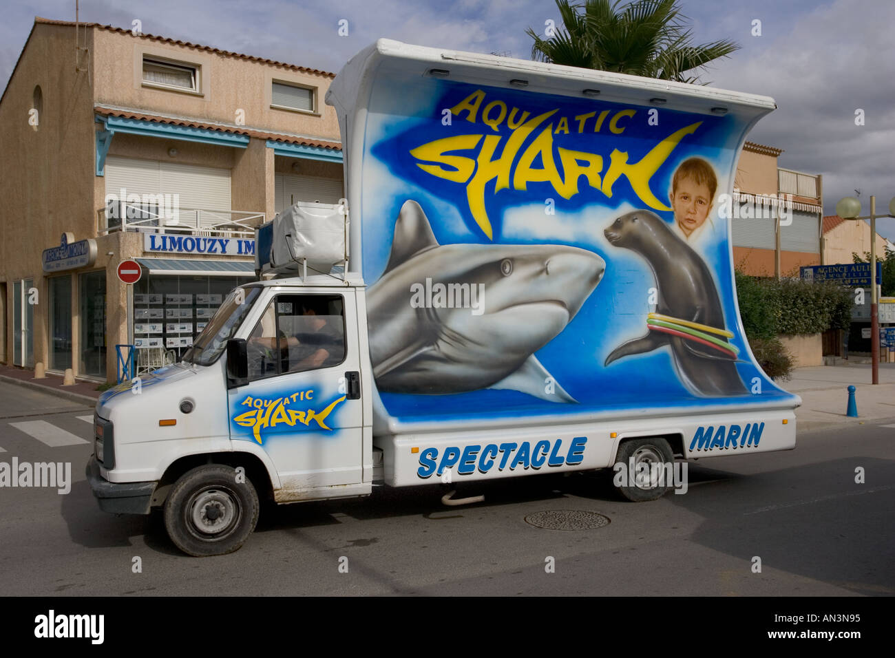 Shark as an advert hi-res stock photography and images - Alamy