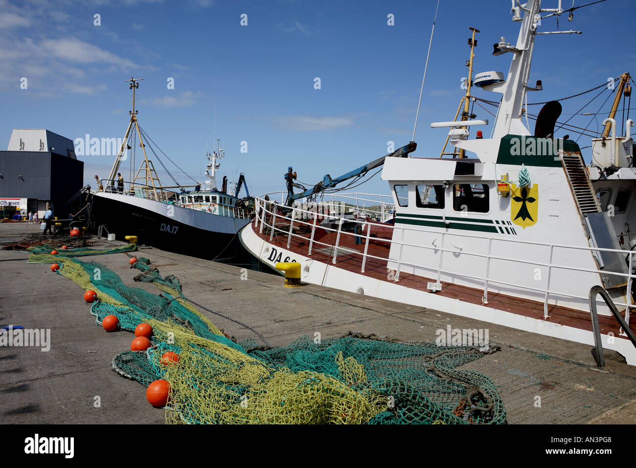 Trawler in howth harbour hi-res stock photography and images - Alamy