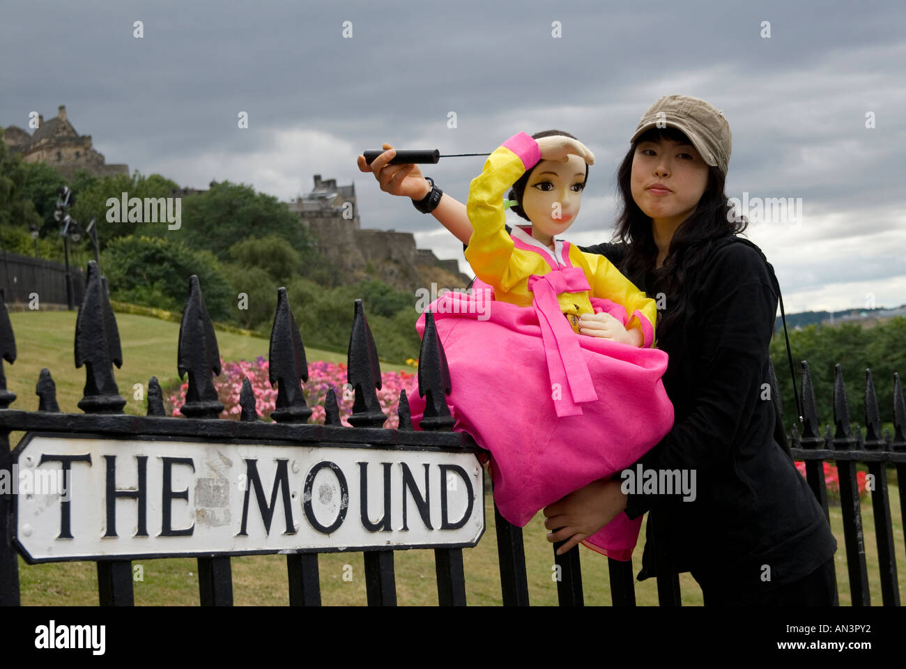 Edinburgh Fringe Show High Resolution Stock Photography and Images - Alamy